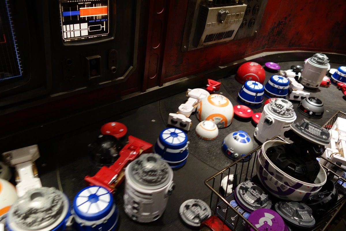 Droid Depot | Disney's Hollywood Studios